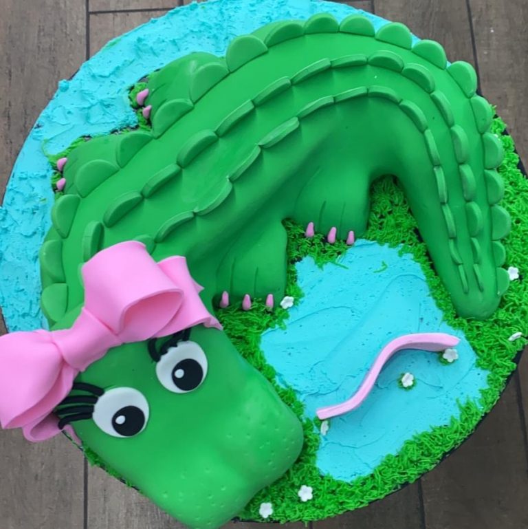Snappy The Crocodile Cake - The Cupcake Princess